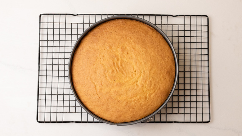 Recette de gâteau renversé aux canneberges - Le V, café et resto
